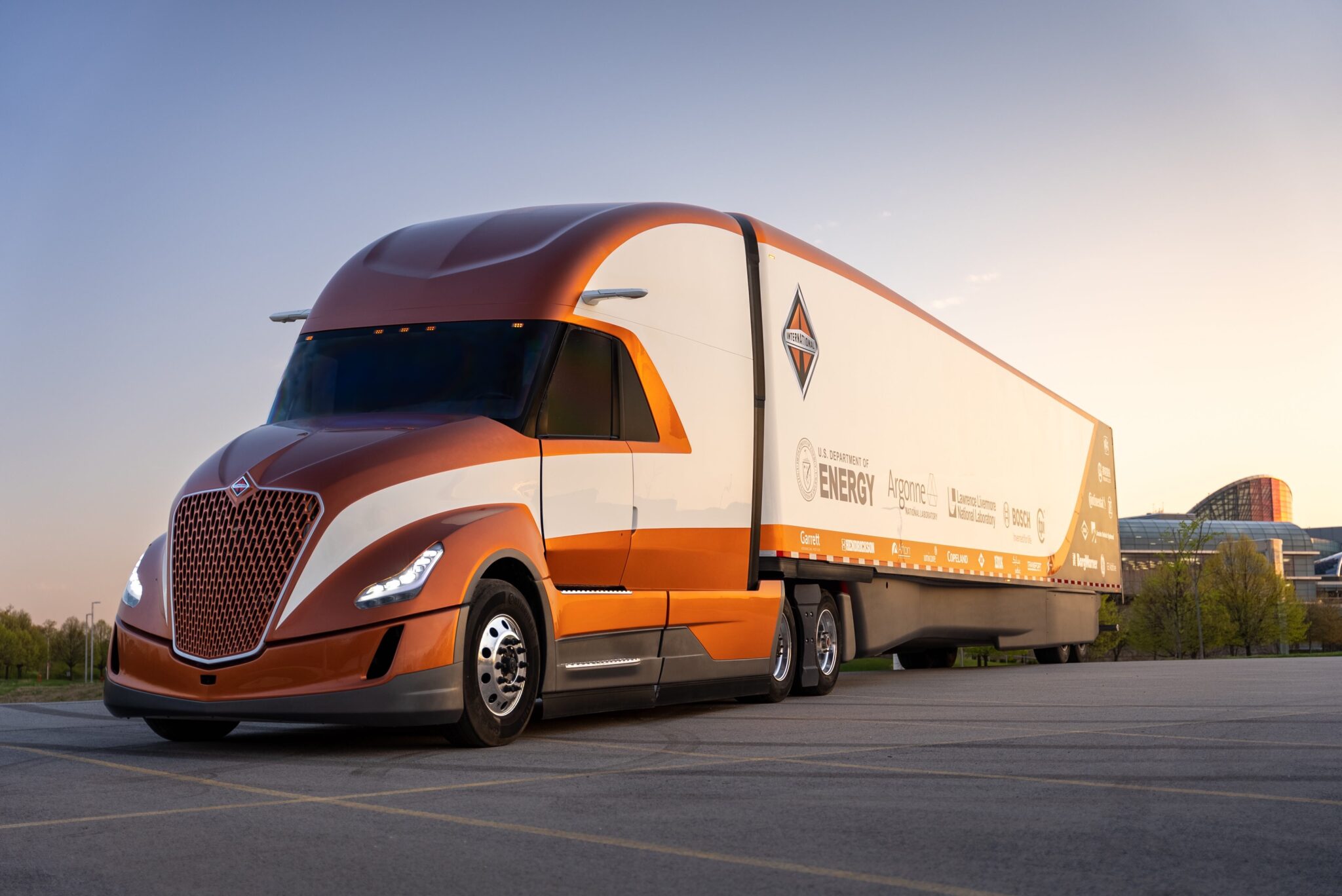 Navistar revela los resultados del International SuperTruck II con una ...